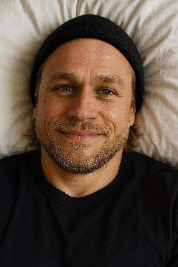 Charlie Hunnam picture