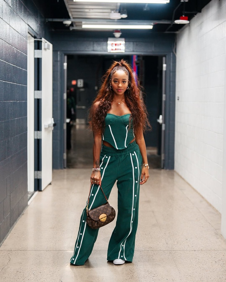 Picture of Lexie Brown