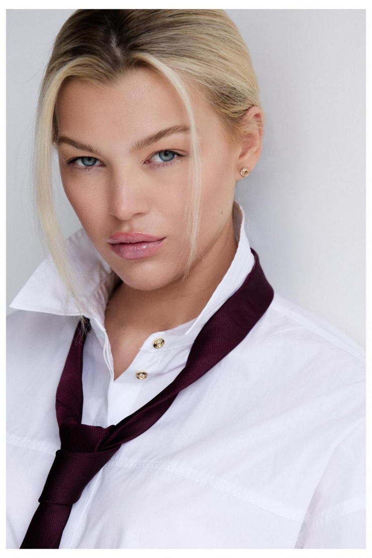 Picture of Lauren Simmons