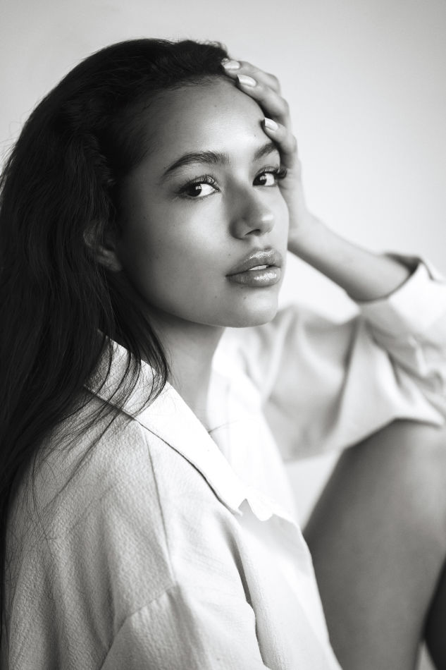 Picture of Aly Zuniga