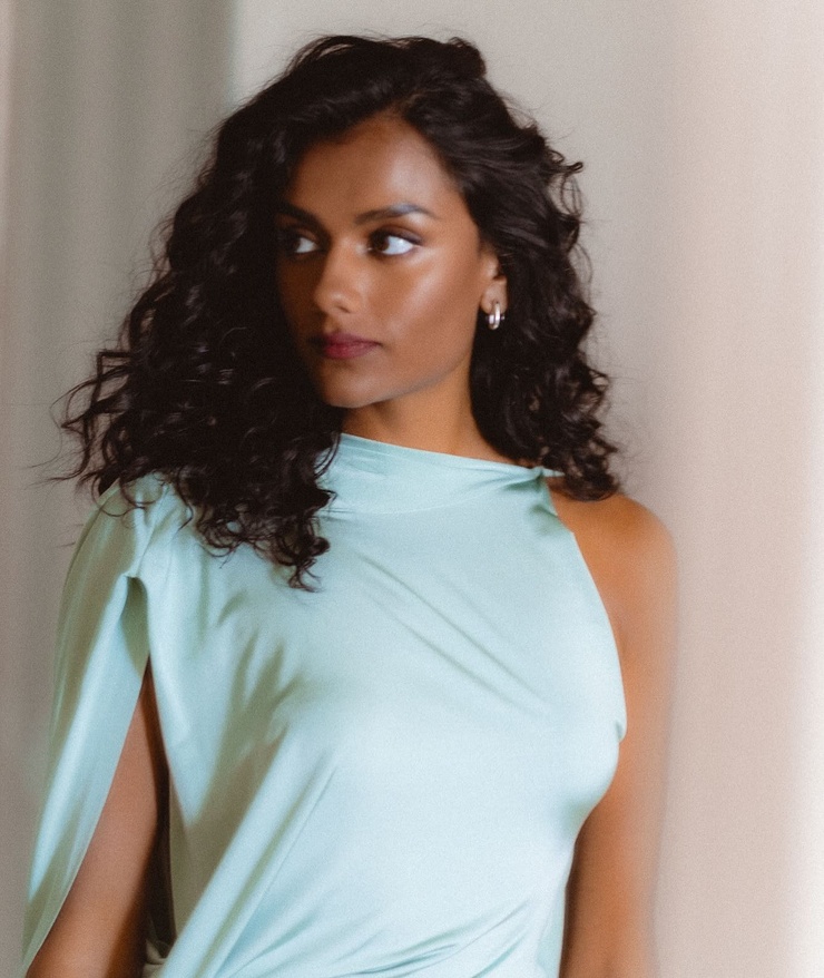 Picture of Simone Ashley