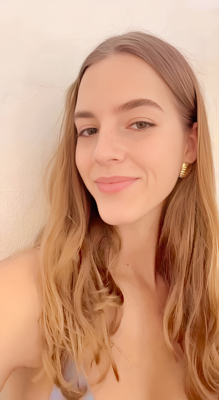 Picture of Emily Feld