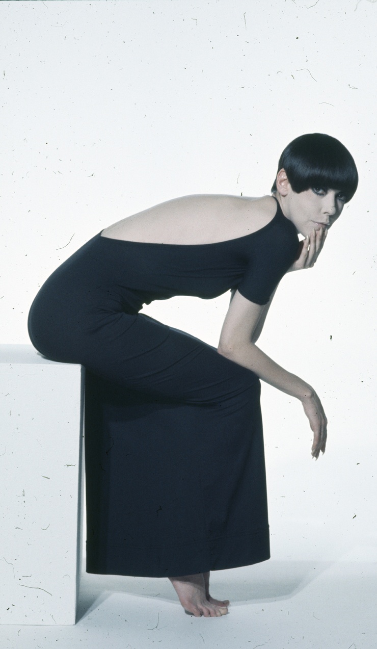 Peggy Moffitt picture