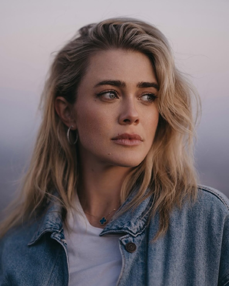 Picture of Melissa Roxburgh