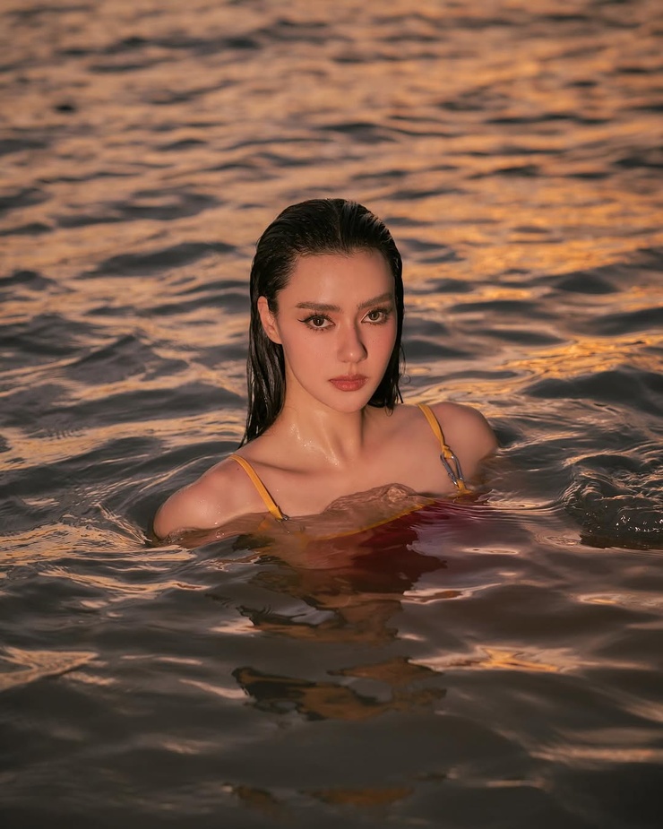 Picture of Amanda Obdam