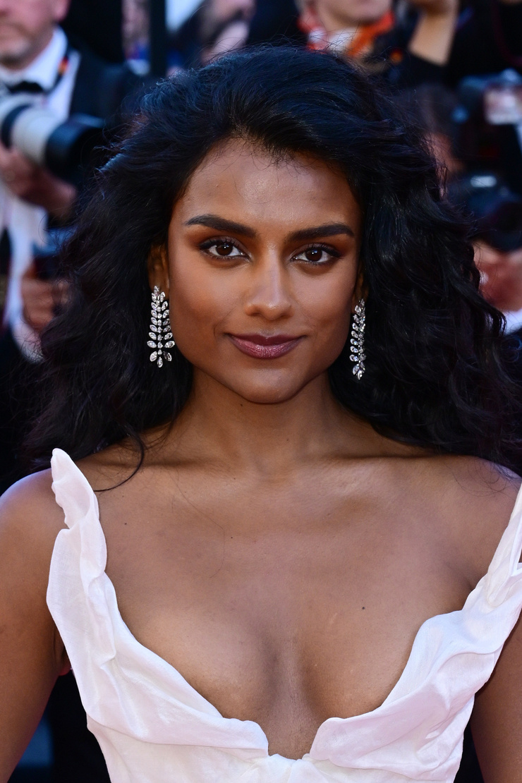 Picture of Simone Ashley