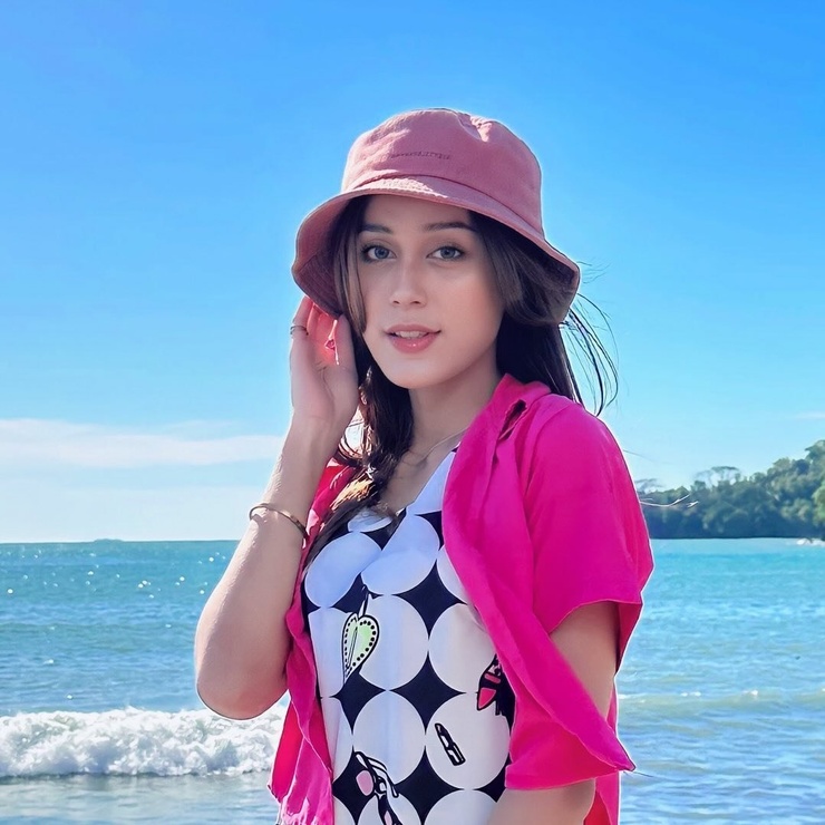 Picture of Farisha Fasha