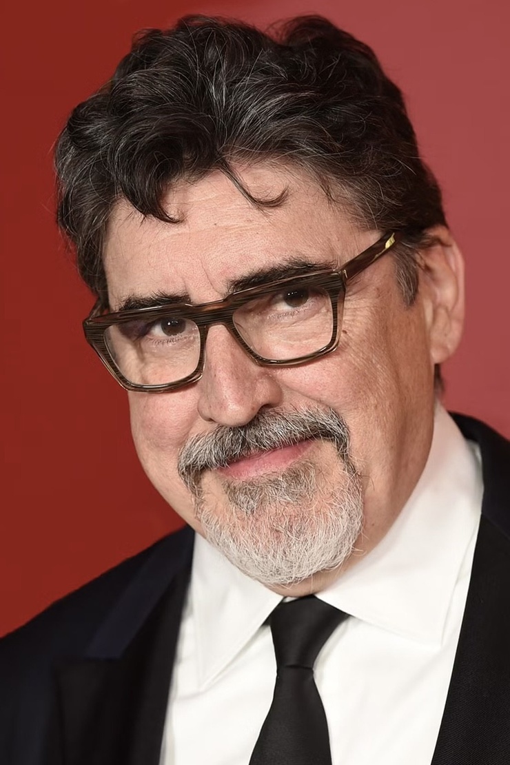 Picture of Alfred Molina