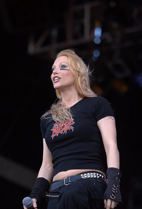 Image of Angela Gossow