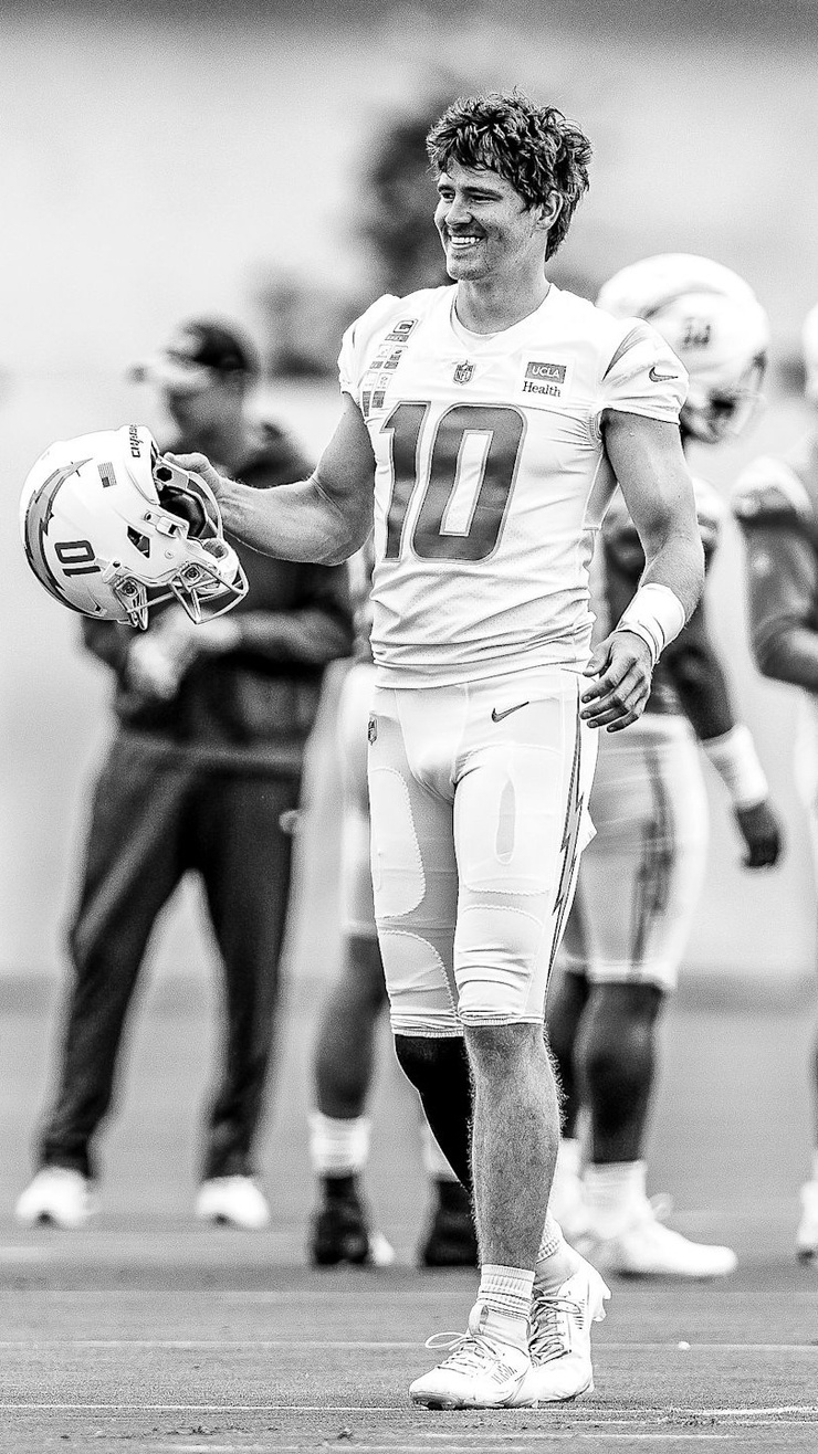 Justin Herbert picture