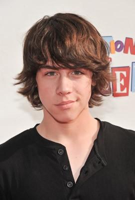 Munro Chambers picture