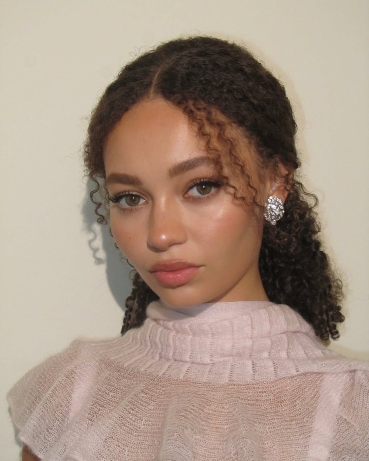 Picture of Nico Parker