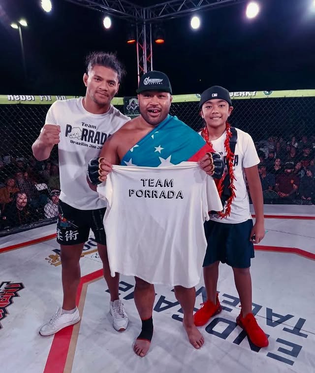 Picture of Carl Seumanutafa