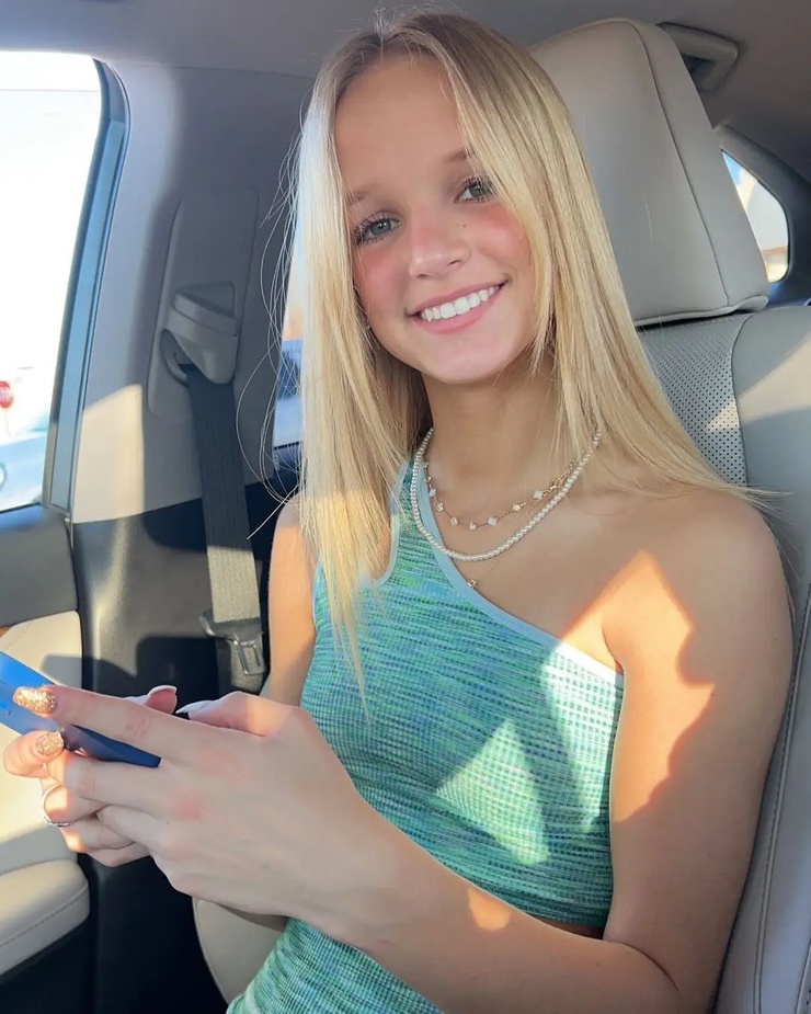 Picture of Natalie Grace