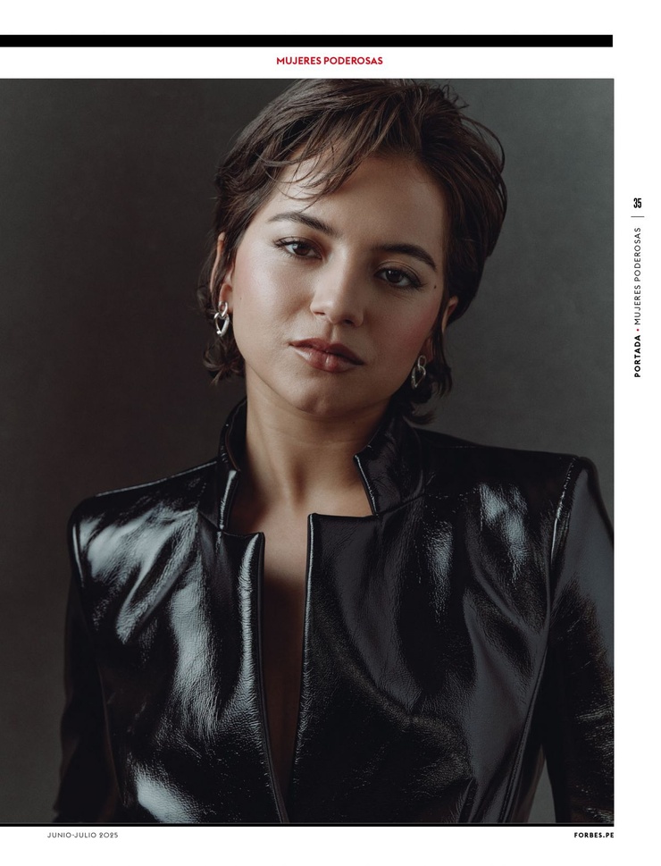 Isabela Moner image