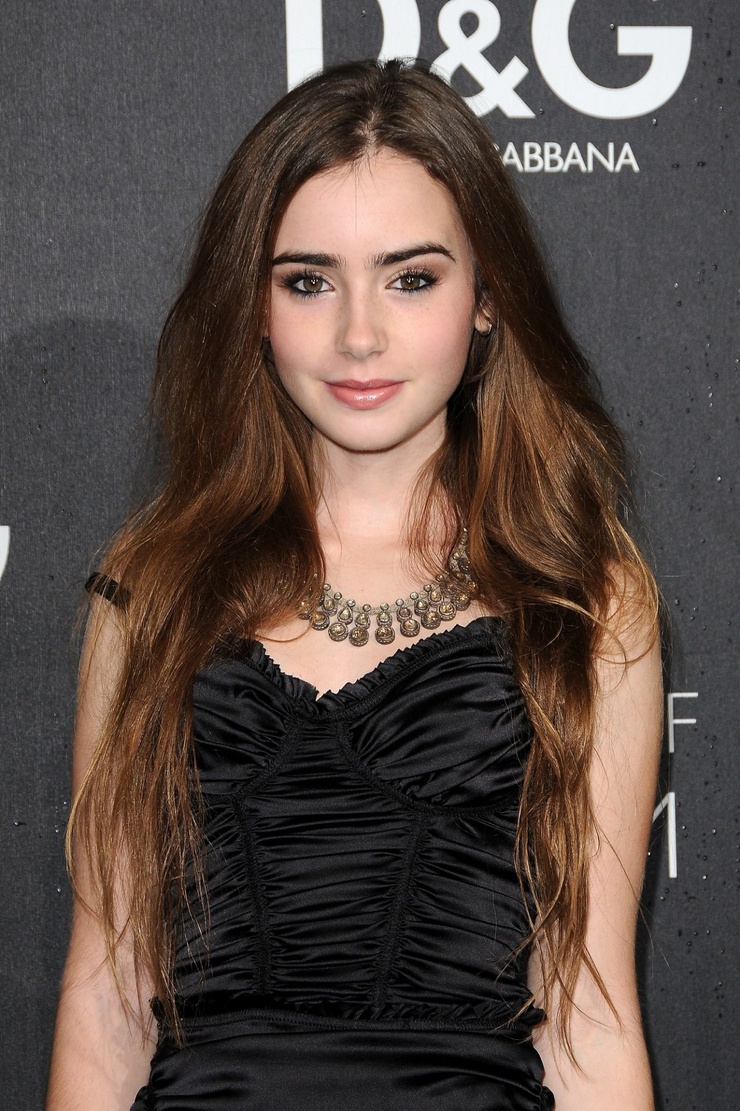 Lily Collins image