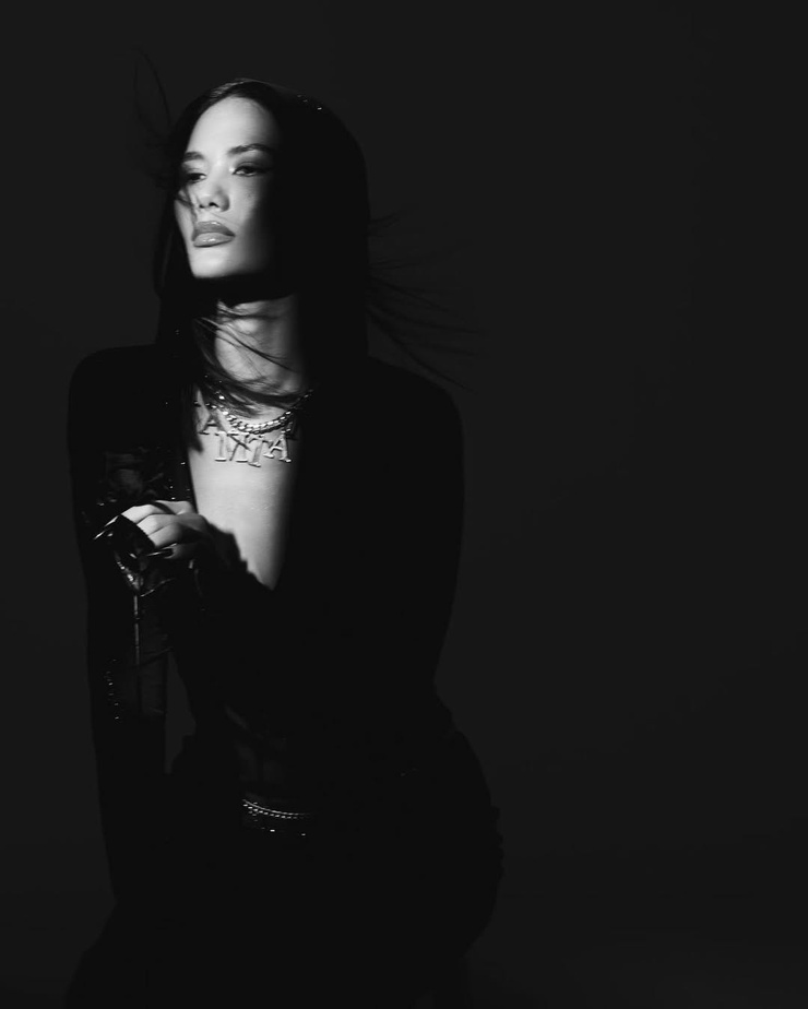 Maria Lynn Ehren image