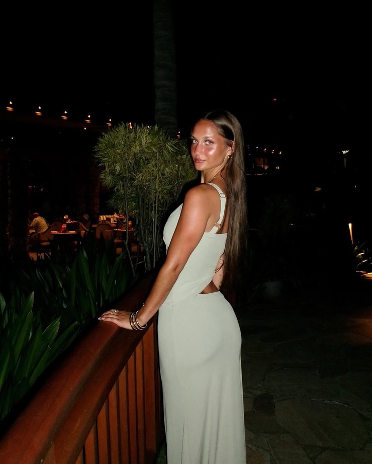 Picture of Stephanie Zustovich