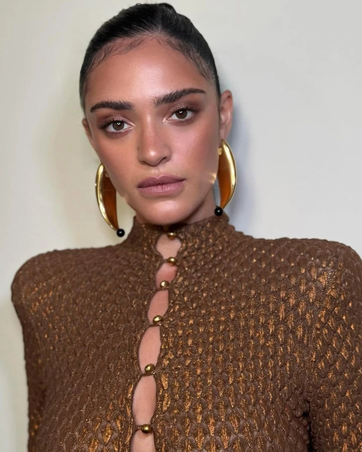 Picture of Luna Blaise