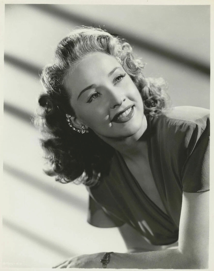 Andy Hardy's Blonde Trouble (1944)