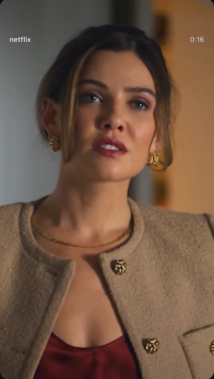 Danielle Campbell picture