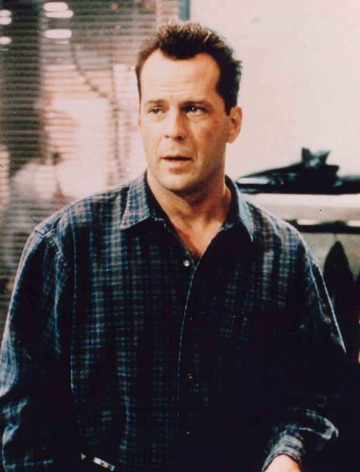 Die Hard 2: Die Harder (1990) image