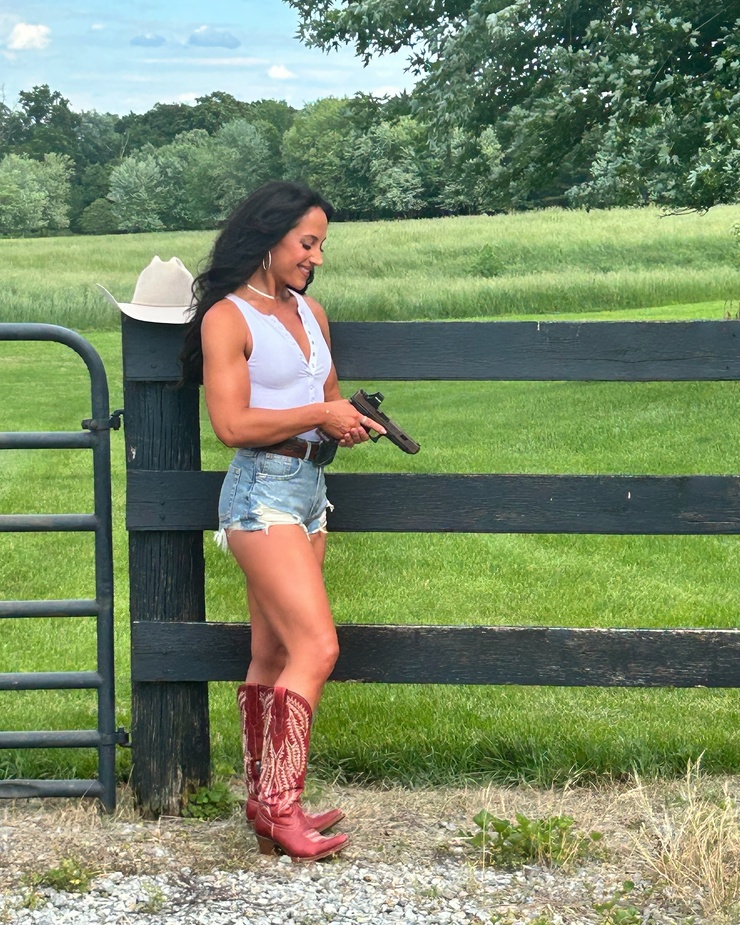 Picture of Emily Compagno