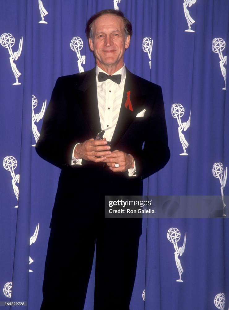 Picture of Daniel J. Travanti