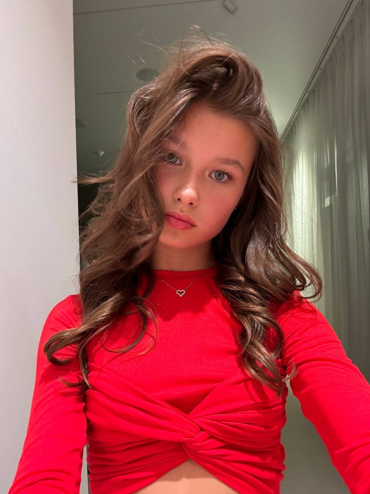 Kira Dmitrieva picture