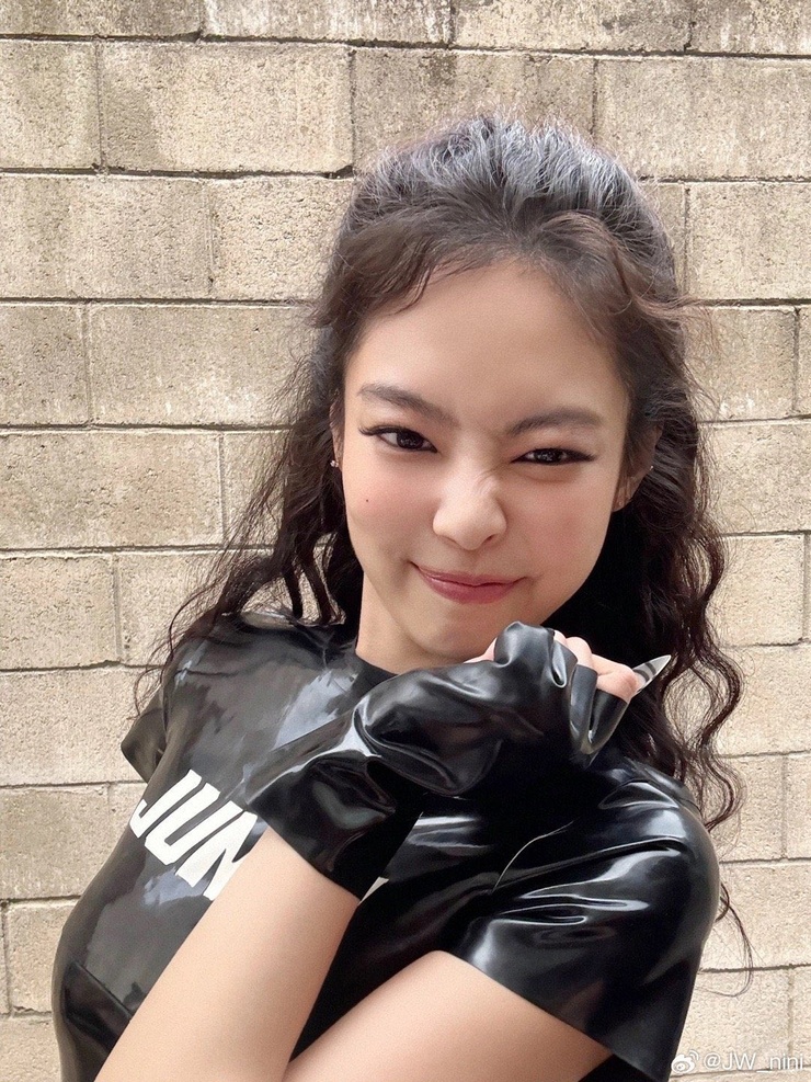 Jennie Kim picture