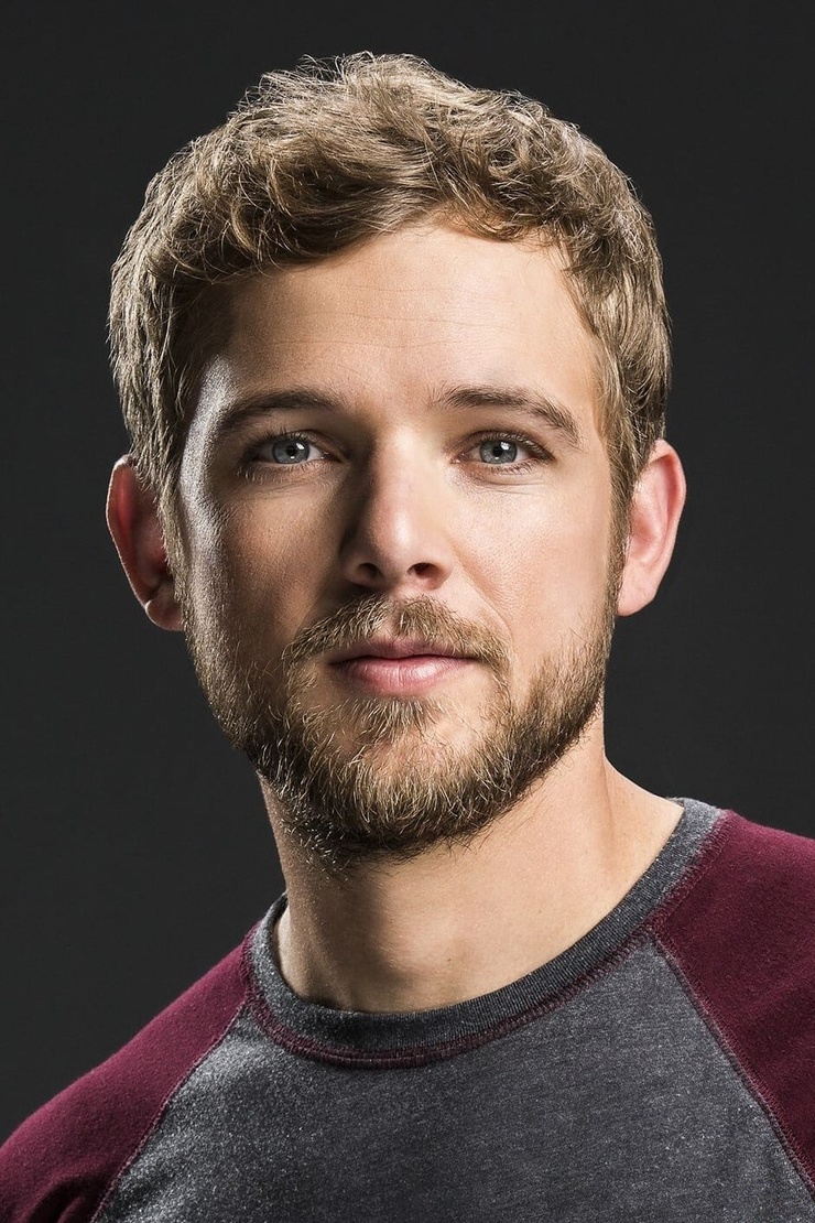 Picture of Max Thieriot