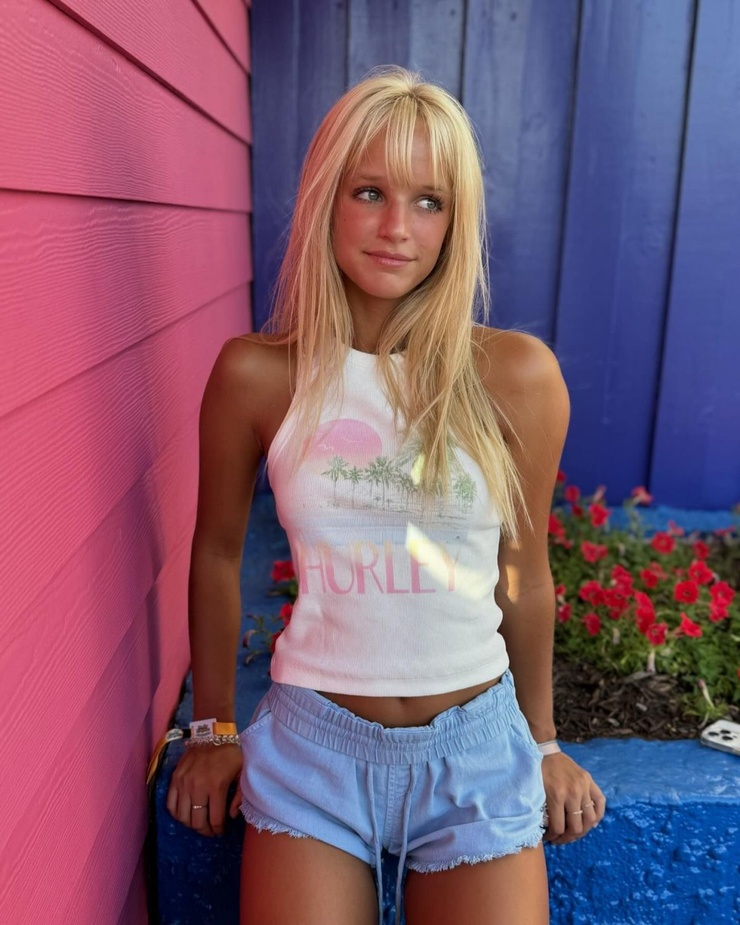 Picture of Natalie Grace