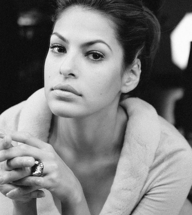 Picture of Eva Mendes