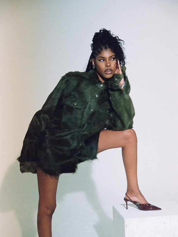 Picture of Diamond White