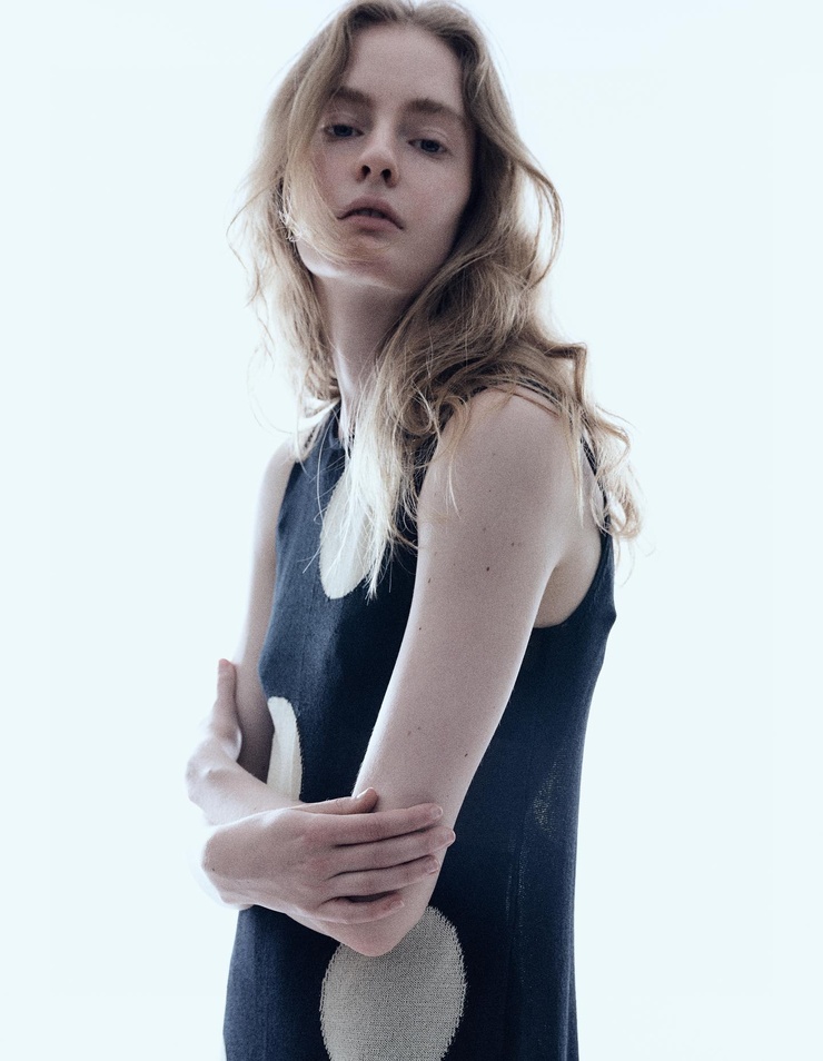 Picture of Lydia Wilson model