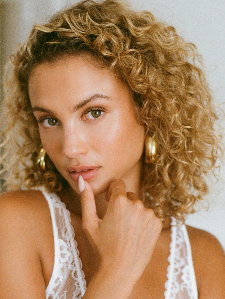 Picture of Stephanie Bertram Rose
