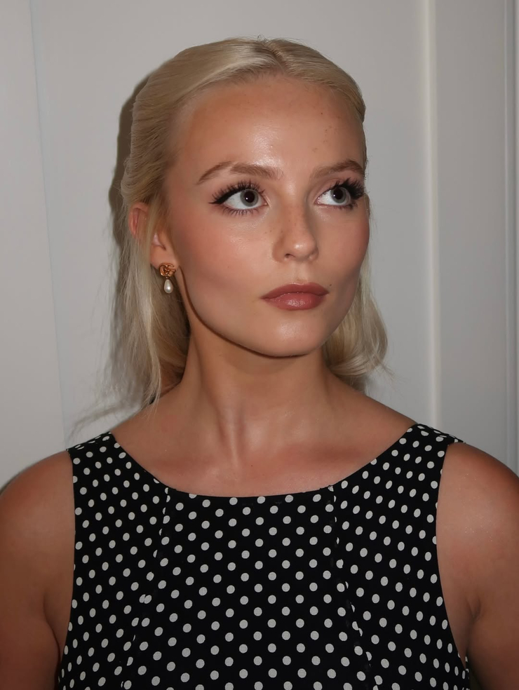 Millie Gibson picture