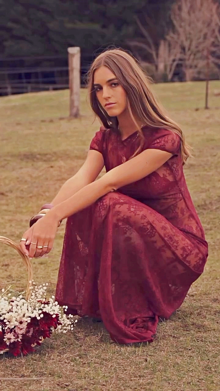 Image of Emily Feld