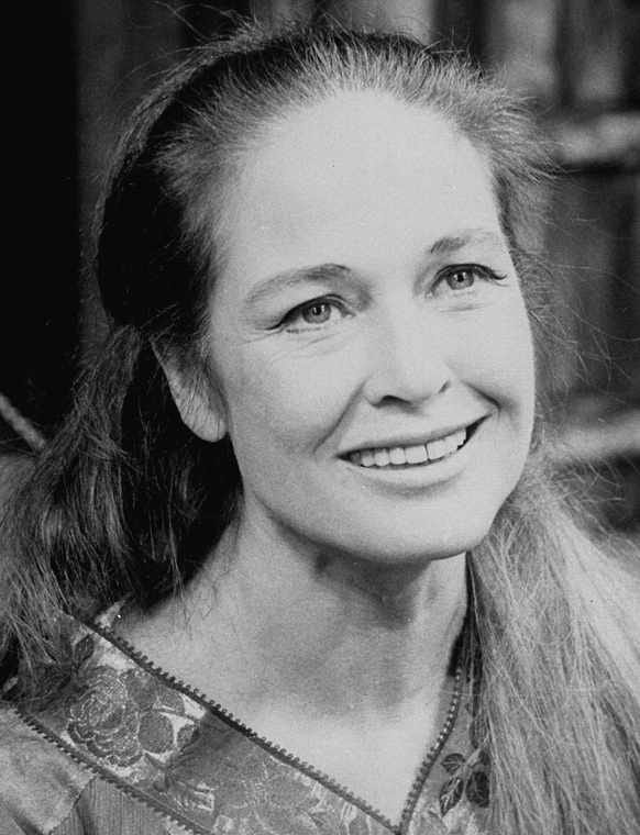 Colleen Dewhurst image