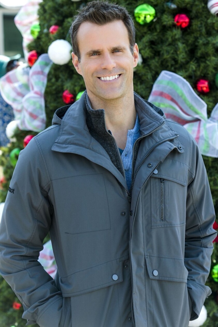 Picture of Cameron Mathison