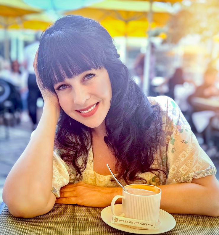 Picture of Grey DeLisle