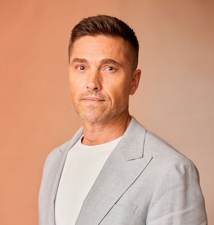 Eric Winter picture