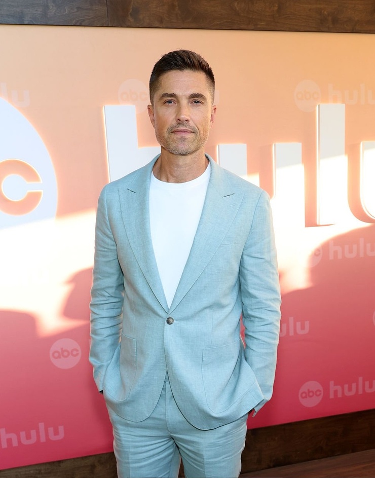 Picture of Eric Winter