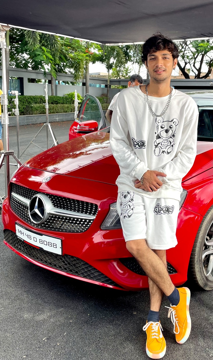 Ayush_Tandon, On the sets of Kaisi Yeh Yaaria
