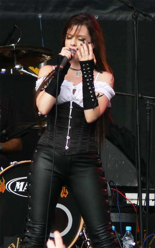 Image of Ailyn
