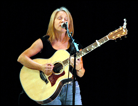 Picture of Deborah Holland