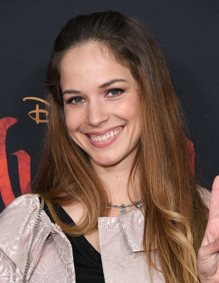 Picture of Alexis Knapp