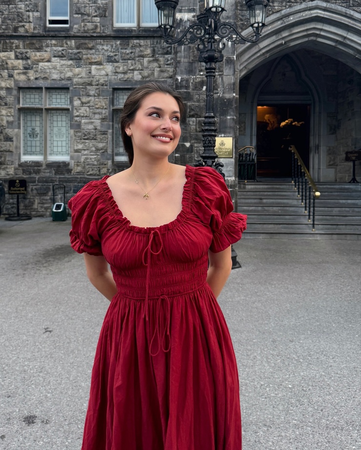 Picture of Jessica Clements