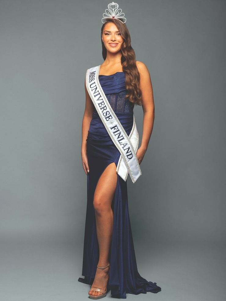 Picture of Sarah Dzafce
