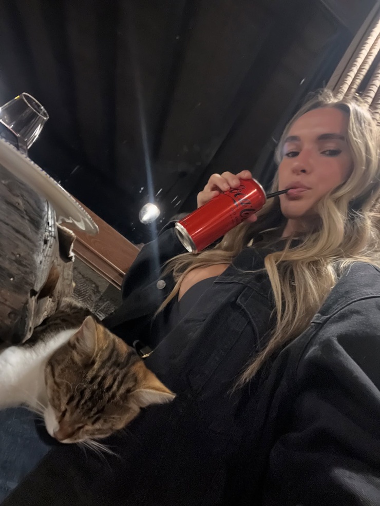 Image of Kayla Simmons